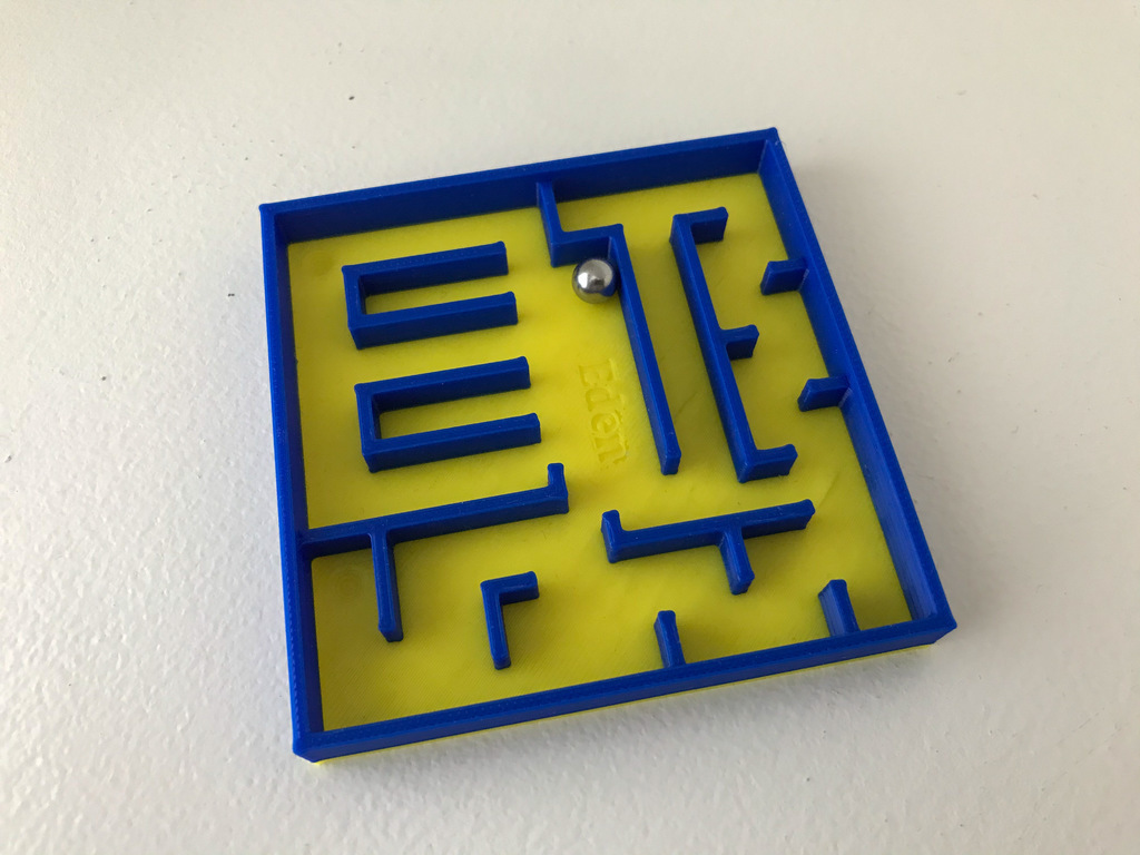 Fichier 3D gratuit Moving Ball Maze - Projet étudiant Tinkercad・Modèle ...