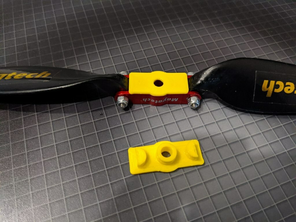 Free 3D file Folding Prop Inserts・Object to download and to 3D print・Cults