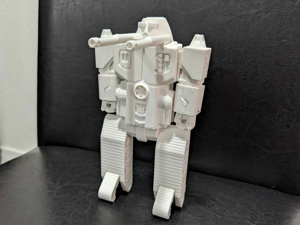 Free STL file Decepticon Tank (transformable, single print, no support ...