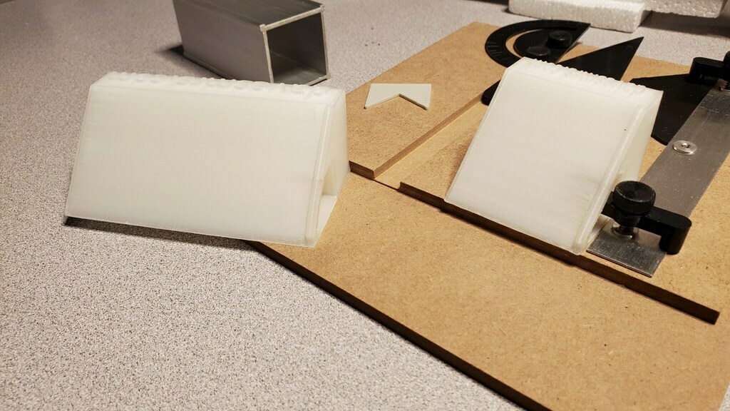 Free 3D file 45 degree edge guide for micromark sand-it・3D printer ...