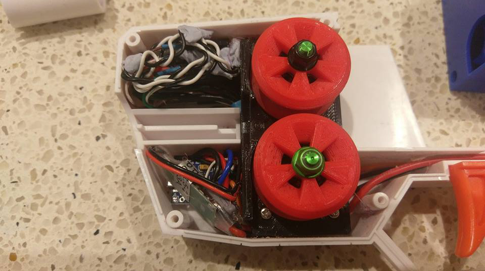 Free 3D file Brushless Worker Hurricane Cage + Flywheels 👽・3D print ...
