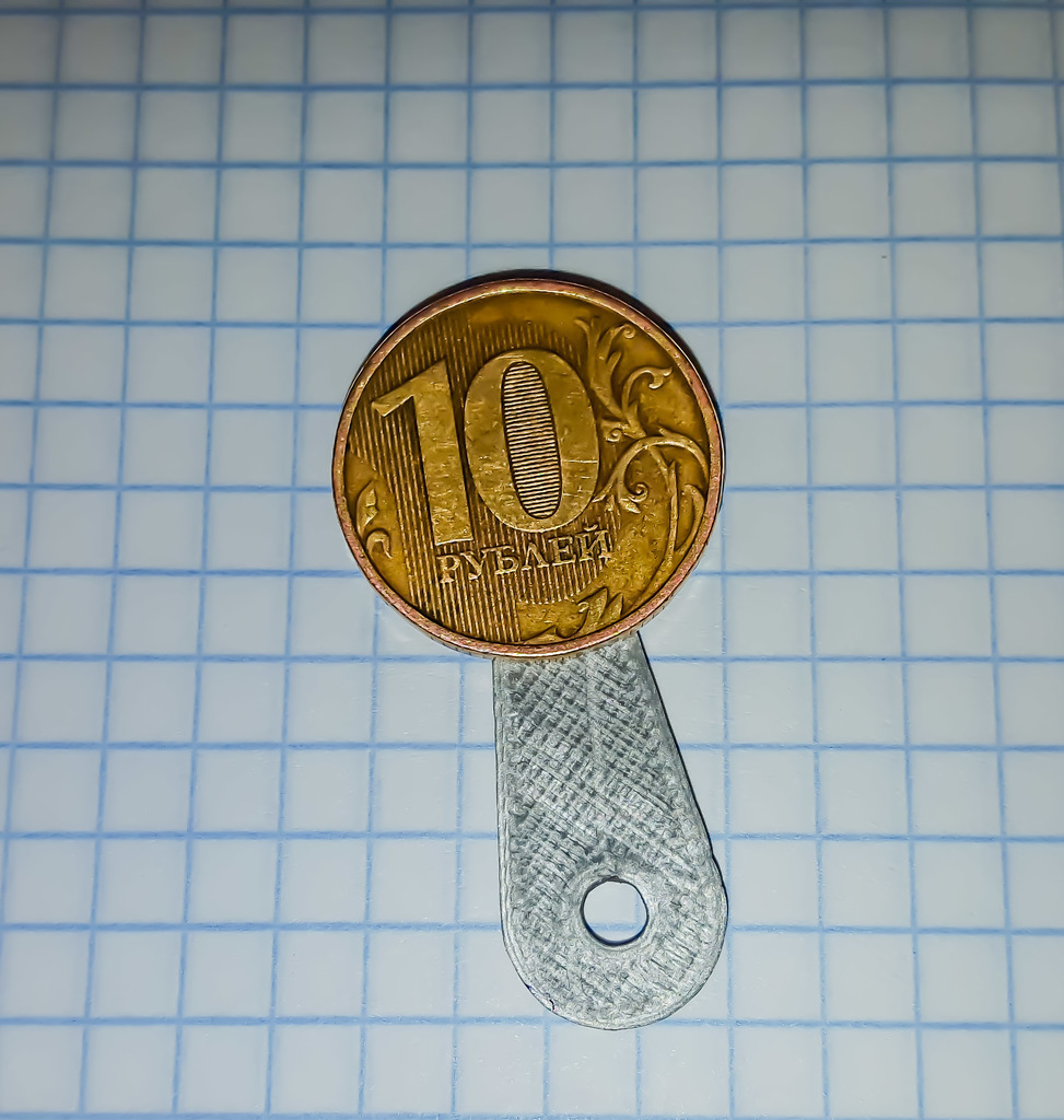 Free 3D file The key for cart, trolley, the size of 10₽・3D printing ...