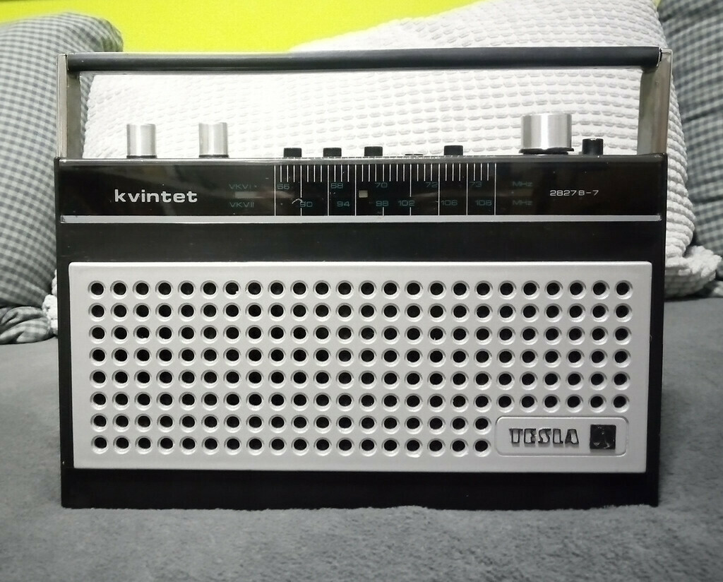 Free 3D file TESLA Kvintet - Replacement battery cover latch・Design to ...