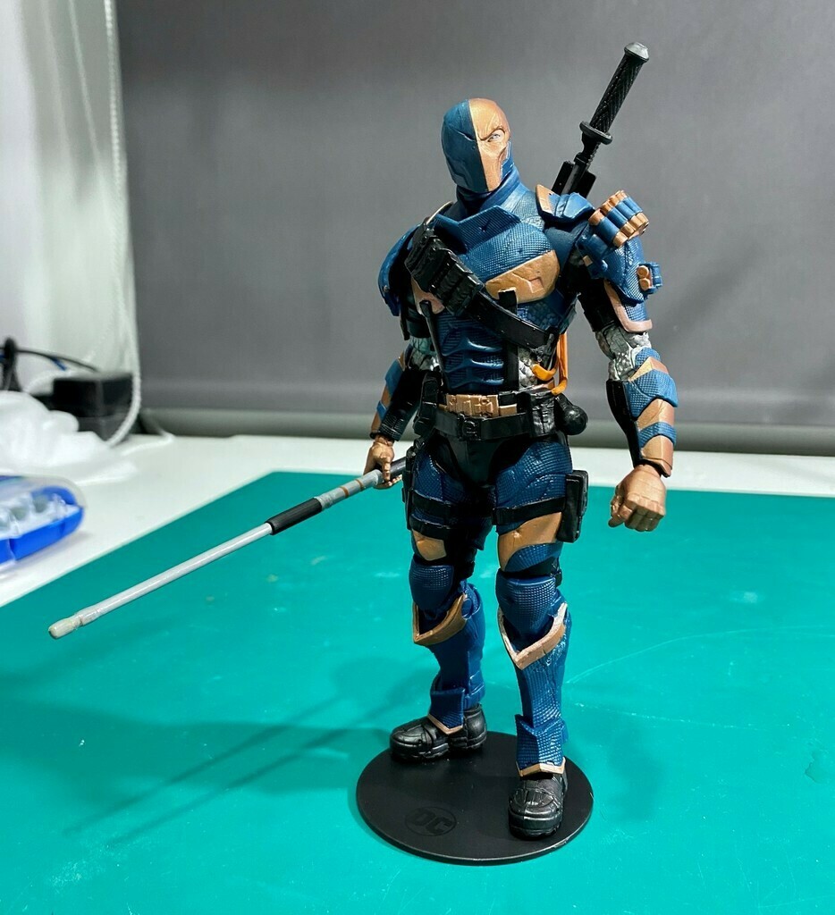 Free 3D file McFarlane Deathstoke Staff・3D printing model to download・Cults