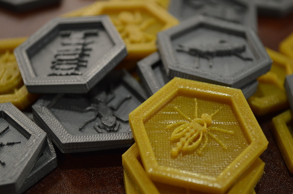 Free 3D file Recessed Hive Tiles with Mosquito, Ladybug, and Pillbug ...
