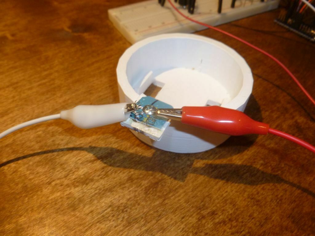 Free 3D file 3D Printer Cartridge Chip Contact Hub・3D print object to ...