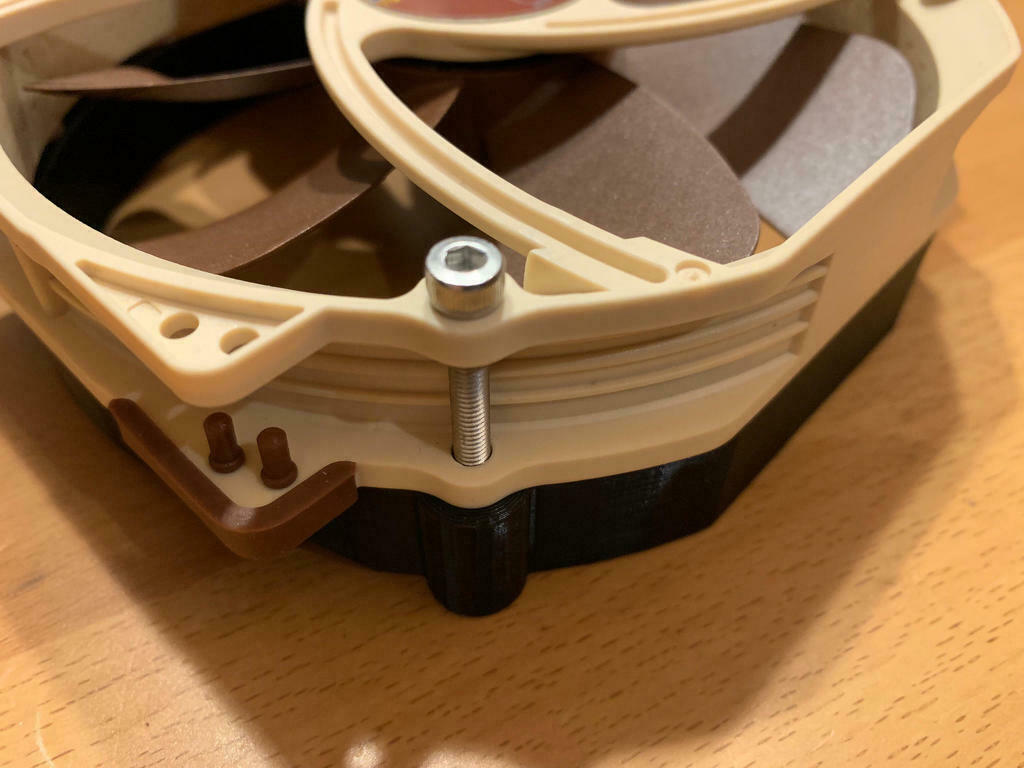 Free 3D file NF-A15 Spacer M4 Screws v1.0・Model to download and 3D ...