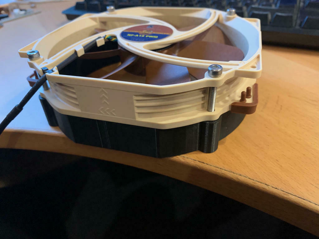 Free 3D file NF-A15 Spacer M4 Screws v1.0・Model to download and 3D ...