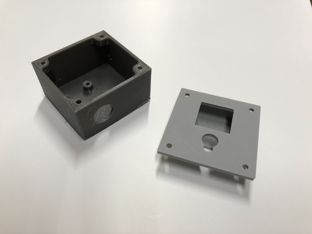 Free 3D file GPS Module Enclosure with Window Mount (25x25 mm antenna ...