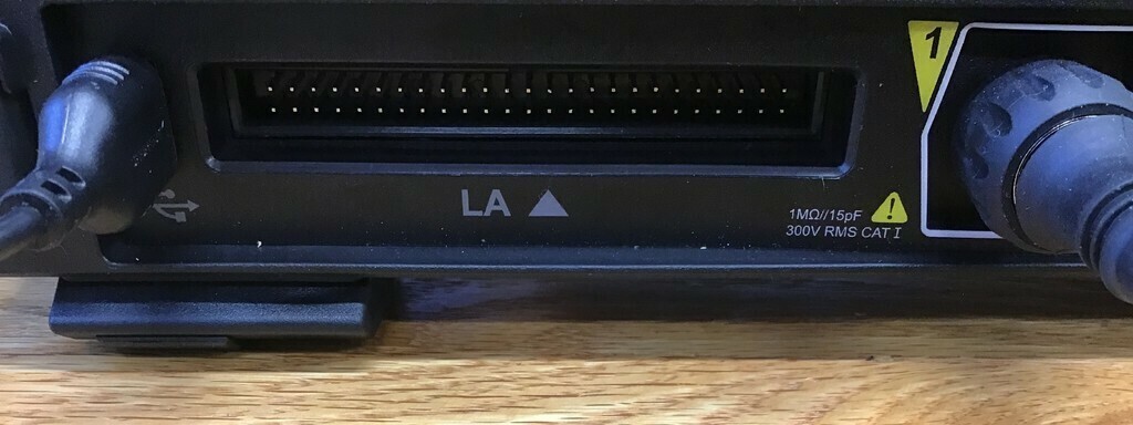 Free 3D file RIGOL DHO900 Logic Analyzer Connector Cover・Model to ...