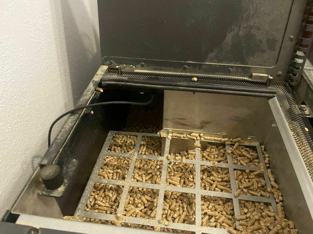 Free 3D file Pelletfüllstand・3D printing model to download・Cults