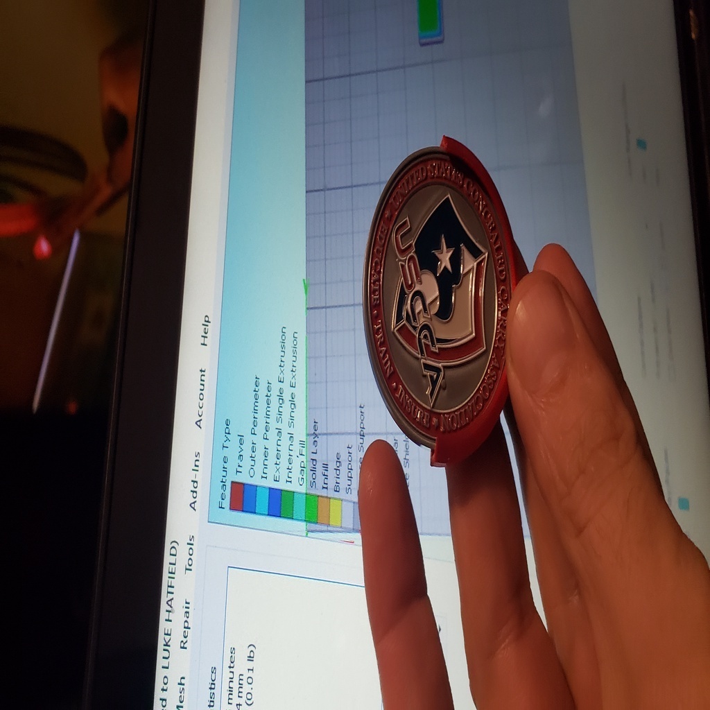 Free 3D file Challenge coin holder 🪙・Template to download and 3D print ...