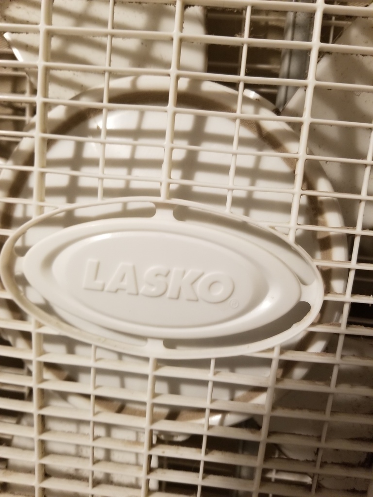 Free 3D file Lasko Box Fan tip over foot・3D printer design to download・Cults