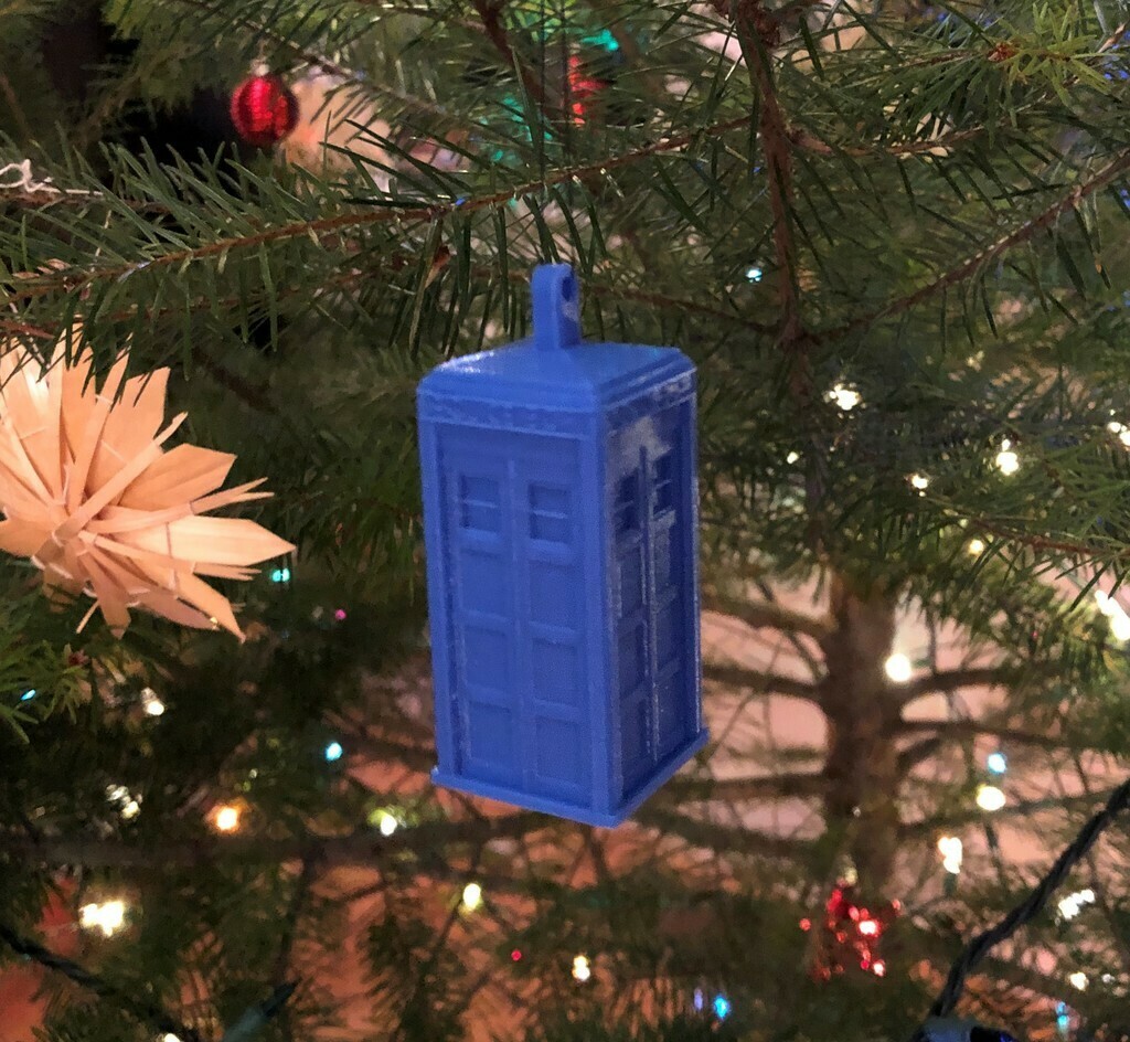Free 3D file Detailed Tardis Christmas Ornament 🎄・3D printable model to ...