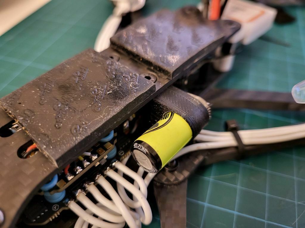 Free 3D file Sonicare Cap Clamp・3D printing model to download・Cults