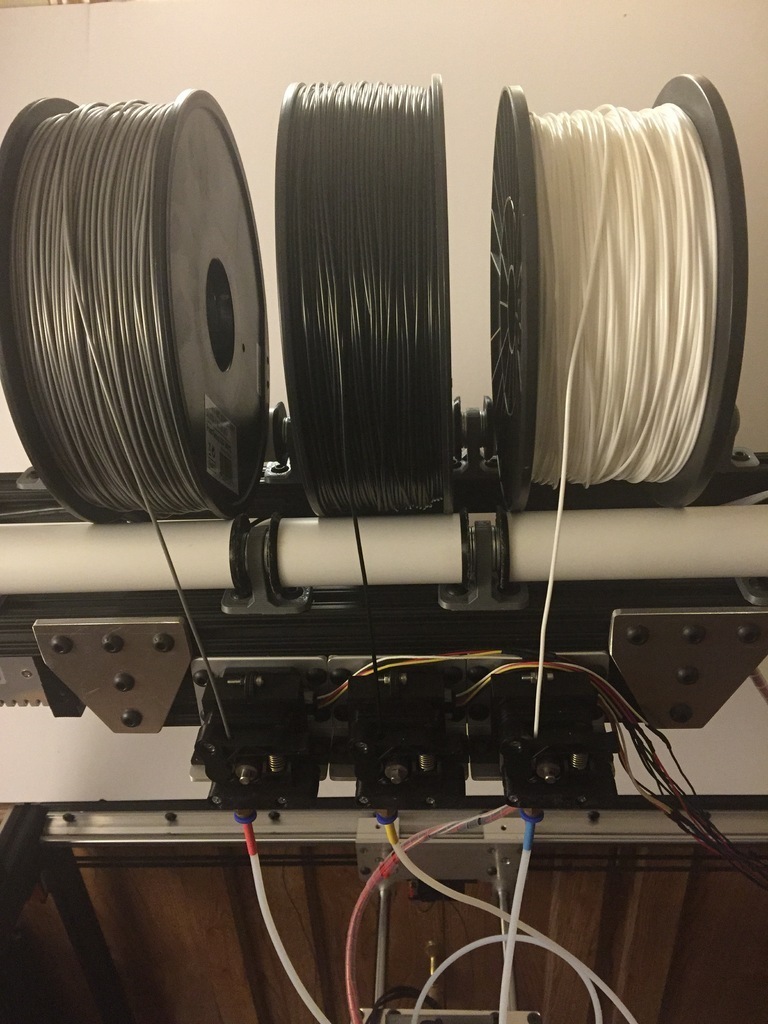 Archivo 3D gratis Rodillos universales para bobinas de filamento - con ...