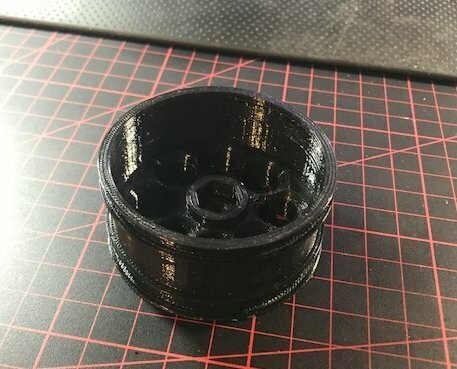 Fichier 3D gratuit Roue avant pour voiture RC (62mm) (utilisé pour DF ...