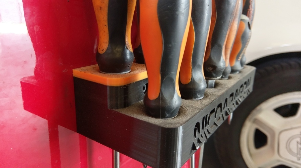 Free 3D file Solid screwdriver holder・3D printing idea to download・Cults