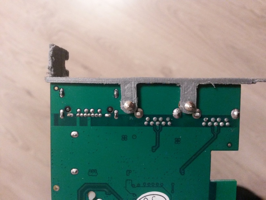 Free 3D file PCI Bracket low profile for USB 3.0 and eSATA・3D printing ...