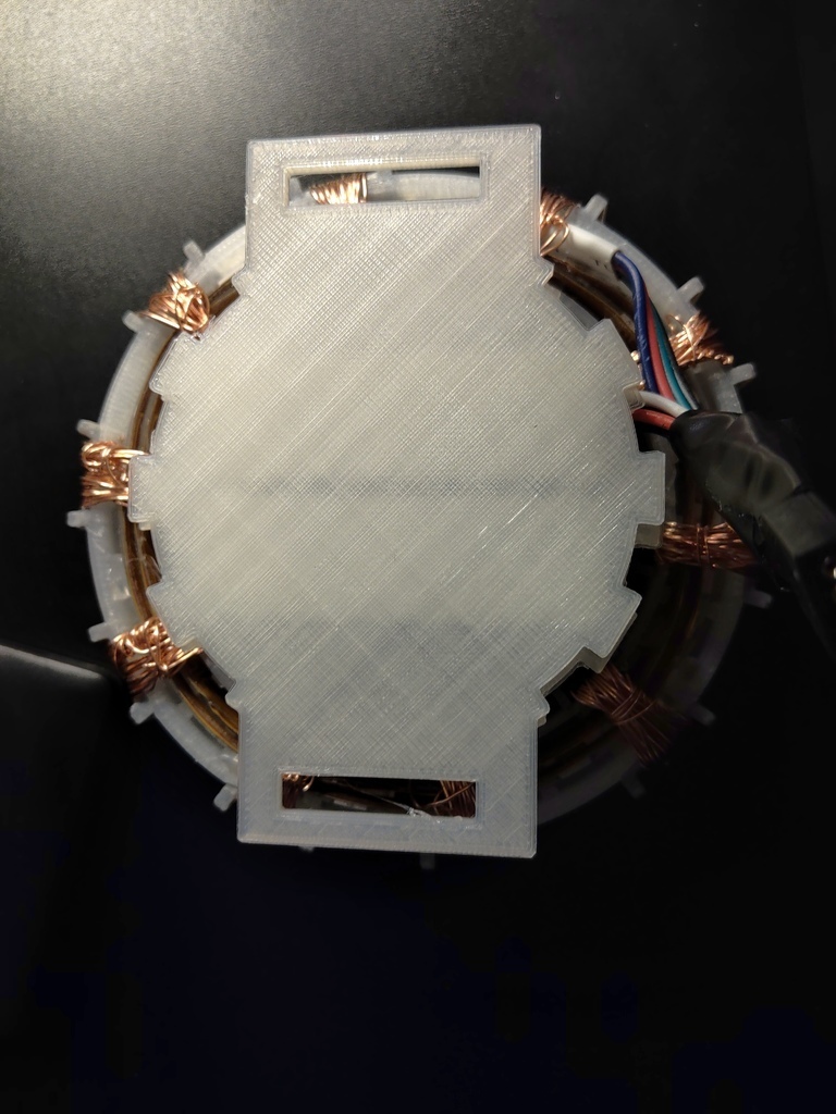 Free 3D file Removable strap mount for Arc Reactor 👽・3D print object to ...