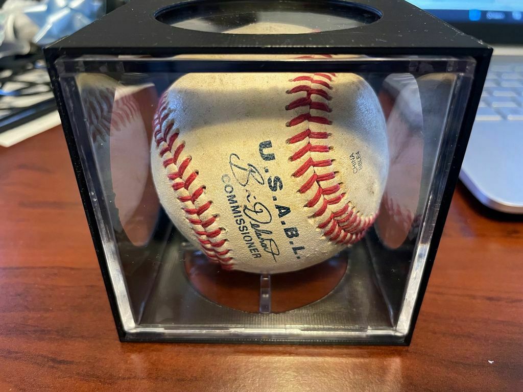 Free 3D file Wall Mount Modular Baseball Display Shelf・3D printing idea ...