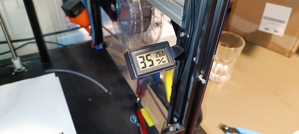 Free 3D file BMBY-FY11-MINI temperature and humidity Holder・3D print ...