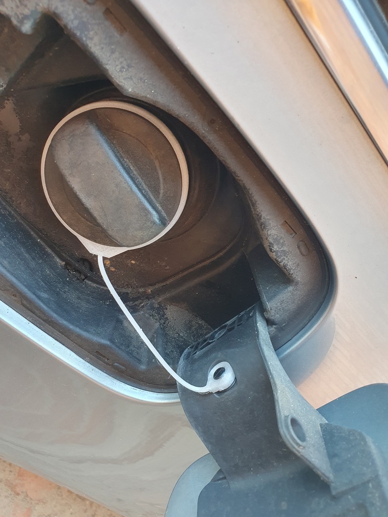 Free 3D file Gas Cap String for AUDI A4・3D printable model to download ...