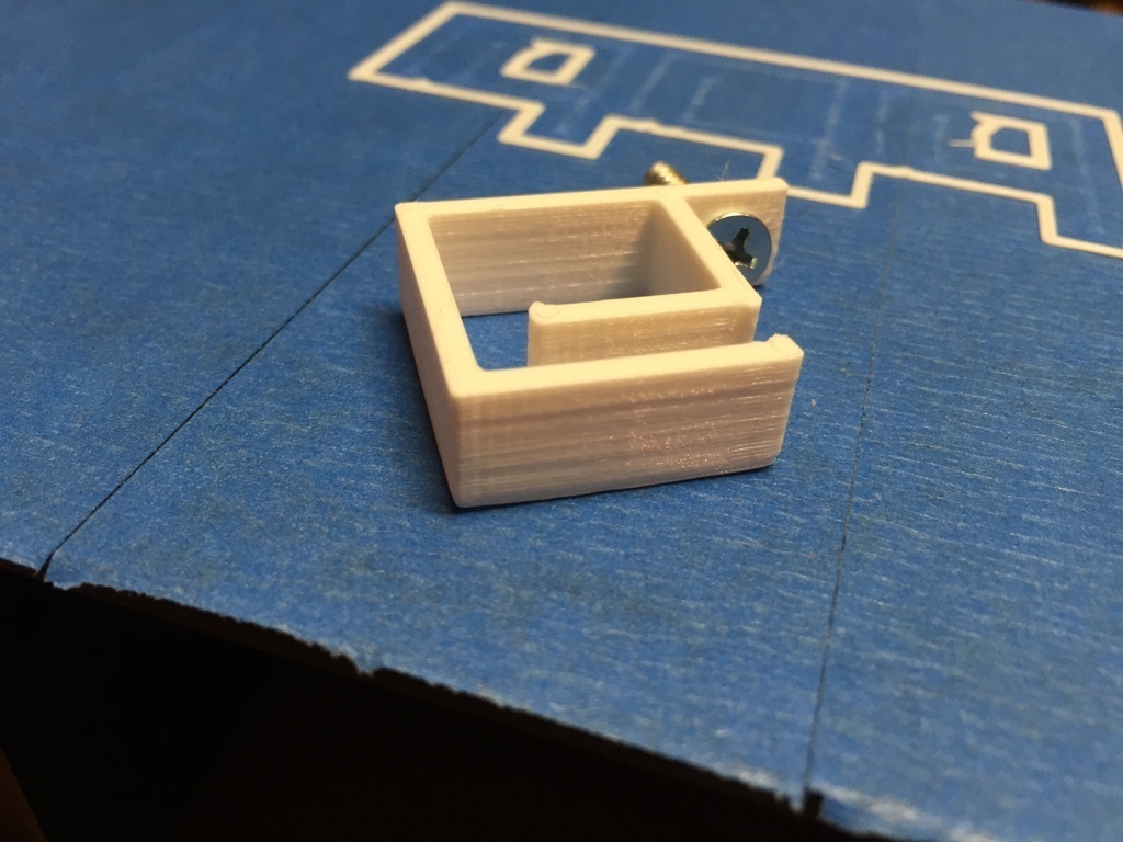 Free 3D file wire management bracket - small, simple, fast - model ...