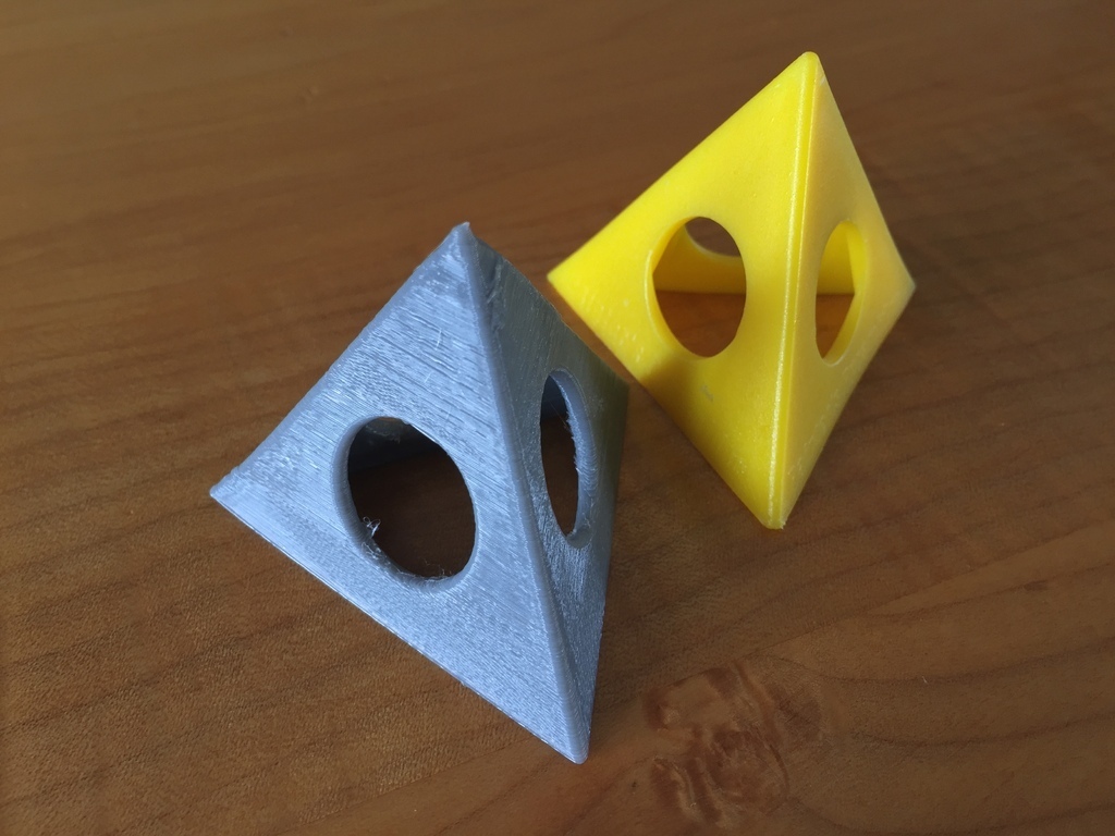Free 3D file Painter's Triangle 🔺・3D printer model to download・Cults