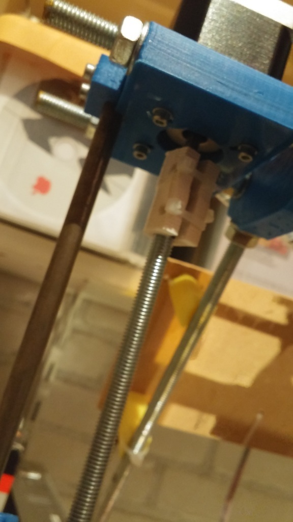 STL file z-axis motor clamp 🗜️・3D printable model to download・Cults