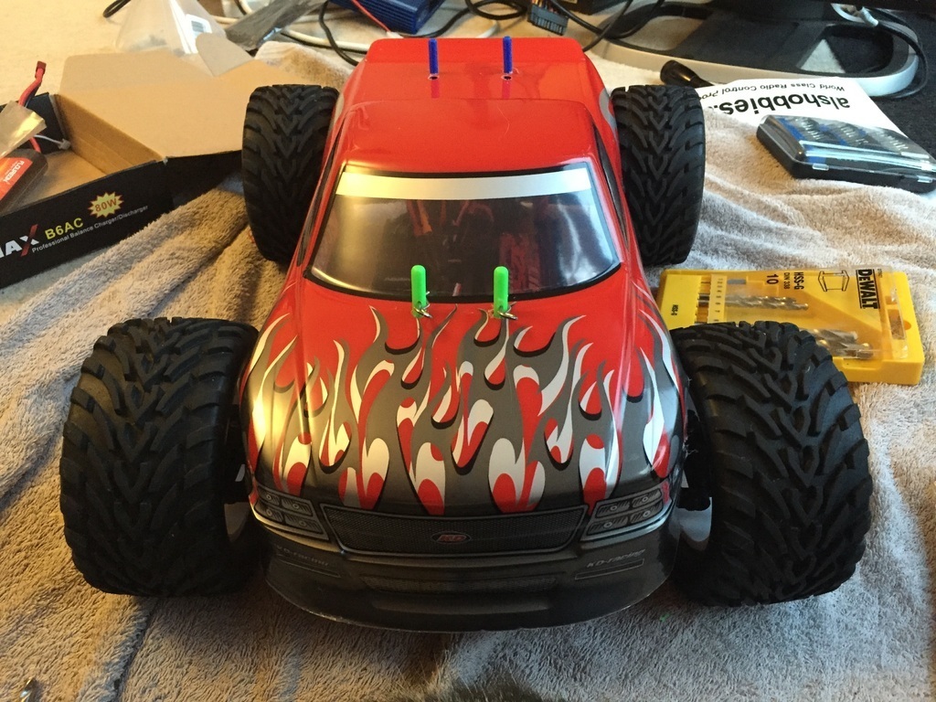 Free 3D file FTX Bugsta Front and Rear Body Posts (and Carnage ...