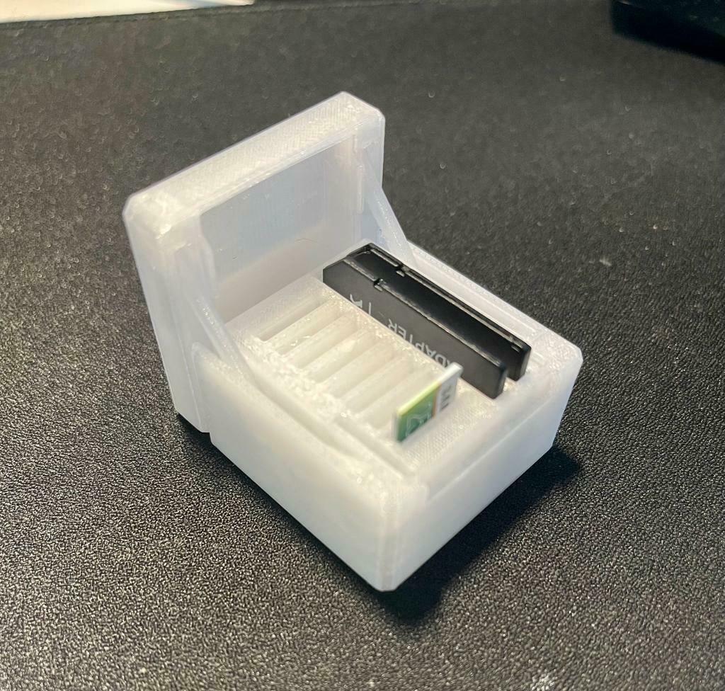 Free 3D file SD card box・3D printable model to download・Cults