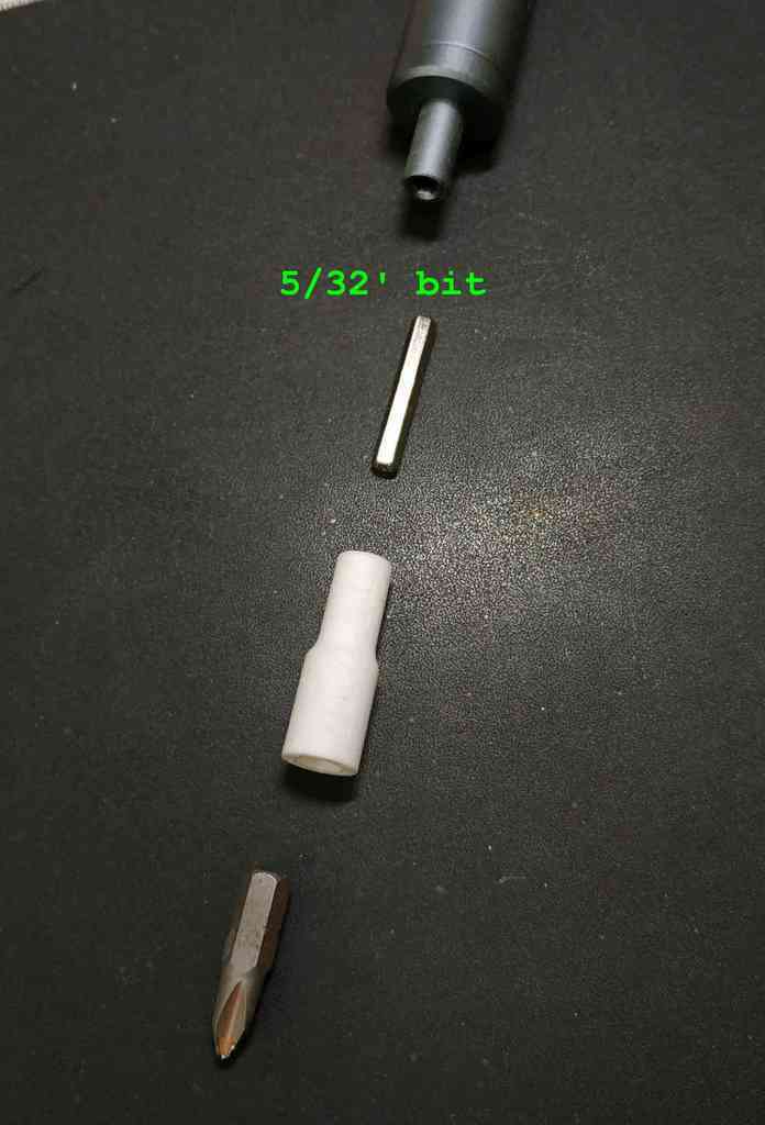 Free 3D file Adapter for bits 1/4' on 5/32'・3D printable model to ...