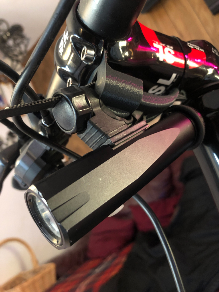 Free 3D file Bicycle Stem Headlight Mount・Design to download and 3D ...
