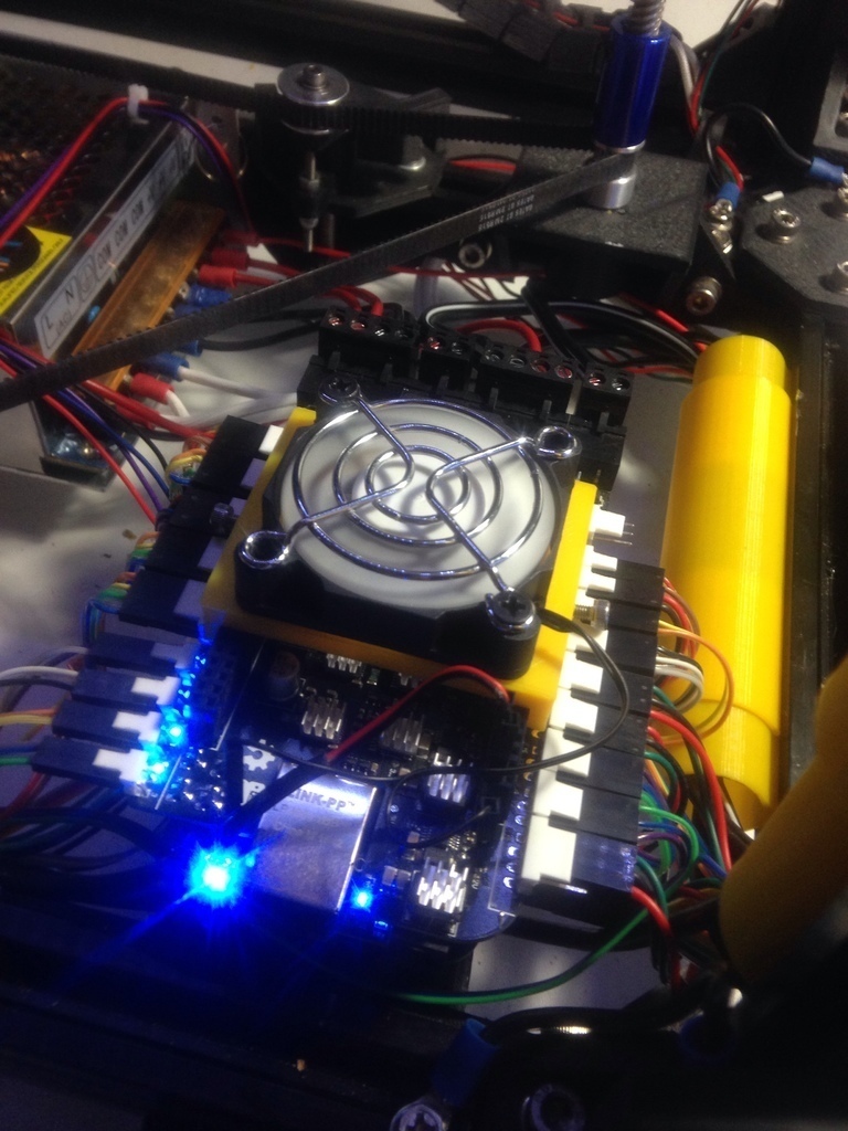 Free 3D file Minimal Replicape/Beaglebone Cooling Solution・3D printer ...