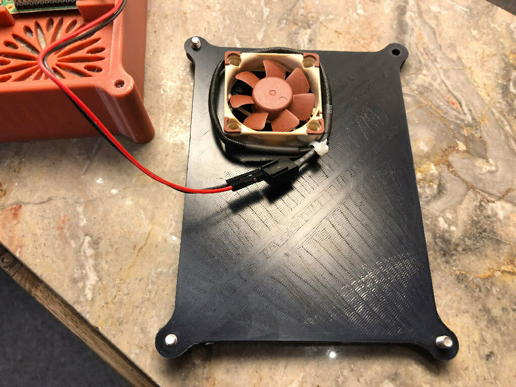 Free 3D file Pi Desktop PC 🔧・Template to download and 3D print・Cults