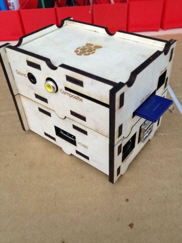 Free 3D file Stacking Pi Case 2・3D printer model to download・Cults