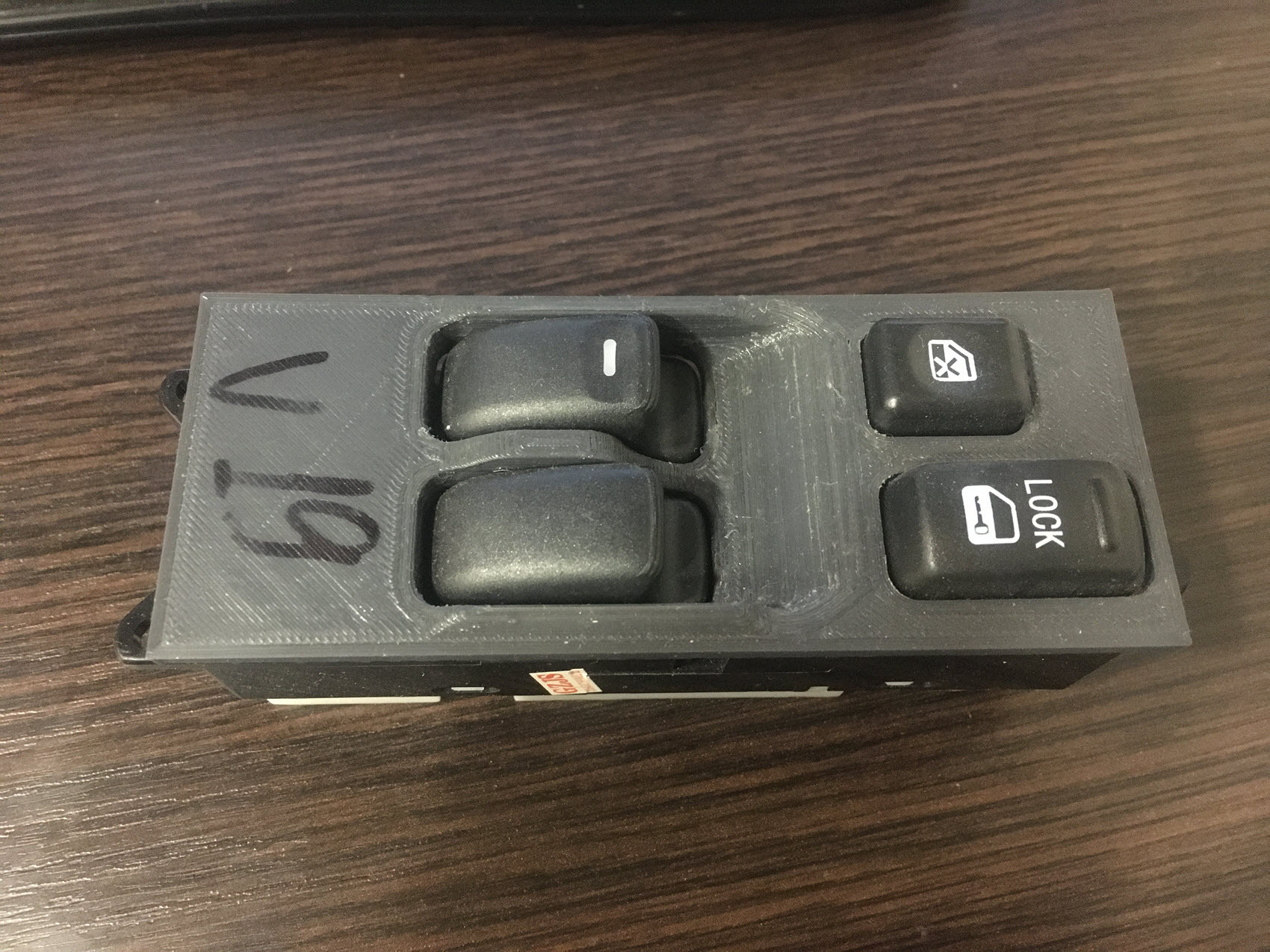 Free 3D file Mitsubishi Delica L400\L400\Space Gear - windows master ...