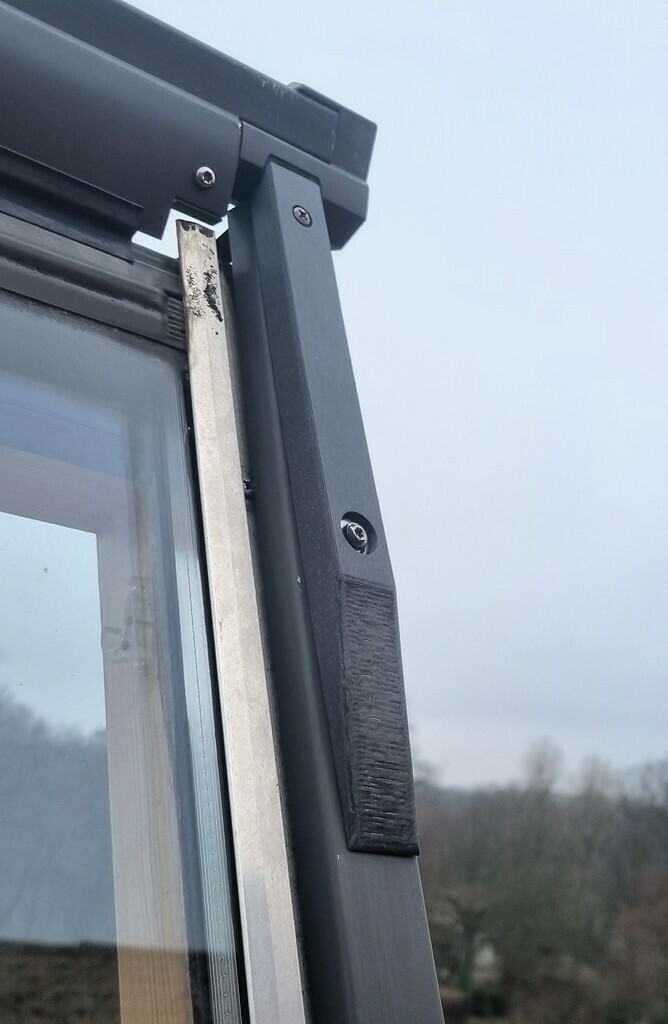 Free 3D file Velux compatible storm fitting for cover plate | Velux ...