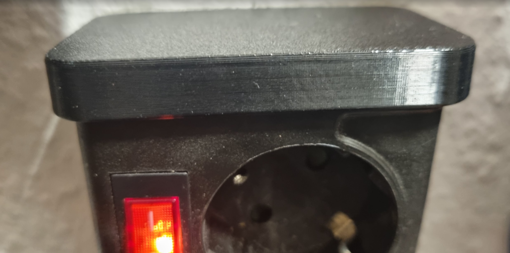 Archivo 3D gratis Wall mount for switch multi socket Intertek GNB(6 ...