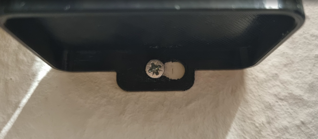 Free 3D file Wall mount for switch multi socket Intertek GNB(6)KS06 ...