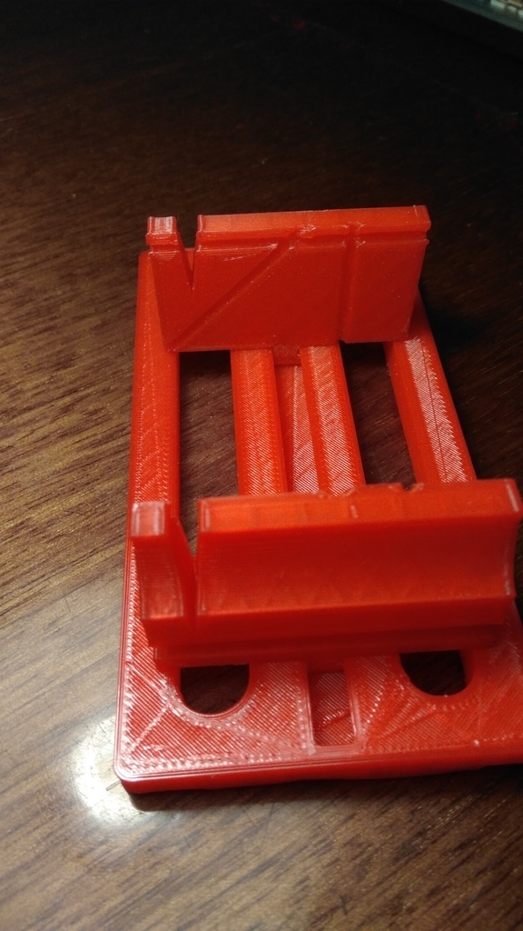 3D file PCB Vice and mini cableholder・3D printing idea to download・Cults