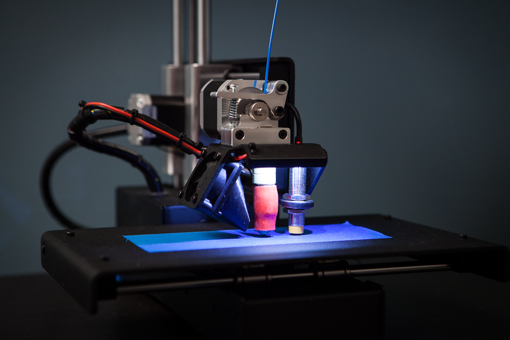 Archivo 3D gratis Tira de luz LED para Printrbot Simple Metal・Objeto imprimible en 3D para ...