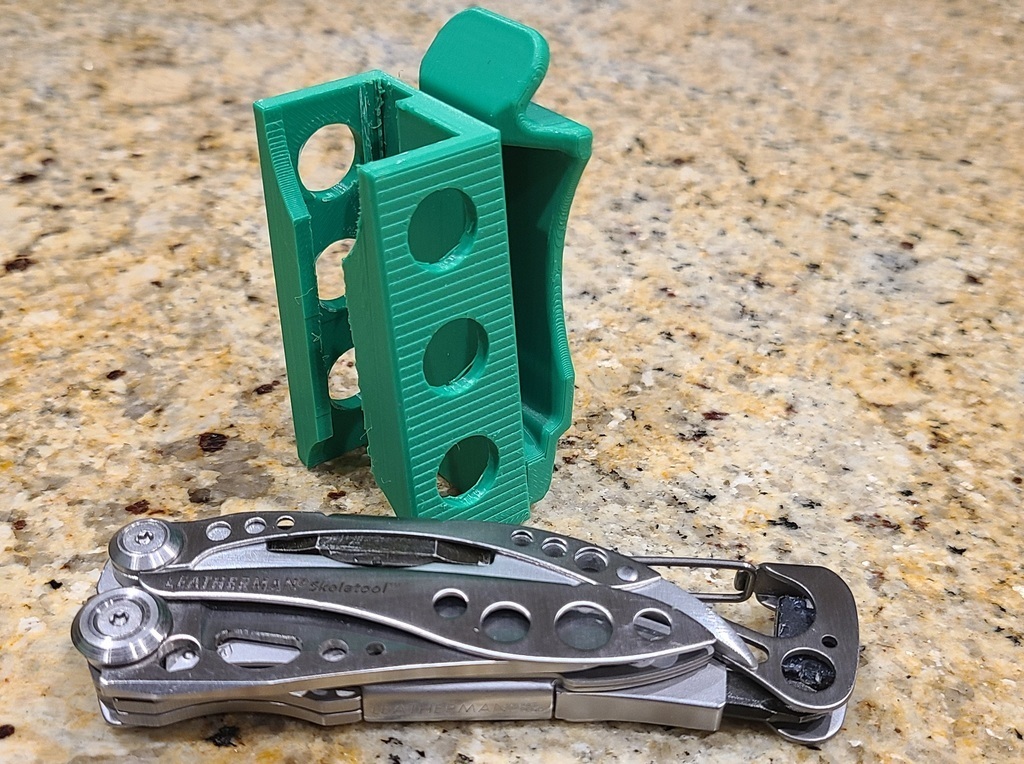 Free 3D file Leatherman Skeletool Holster with Clip 🧑‍🔧・Object to ...