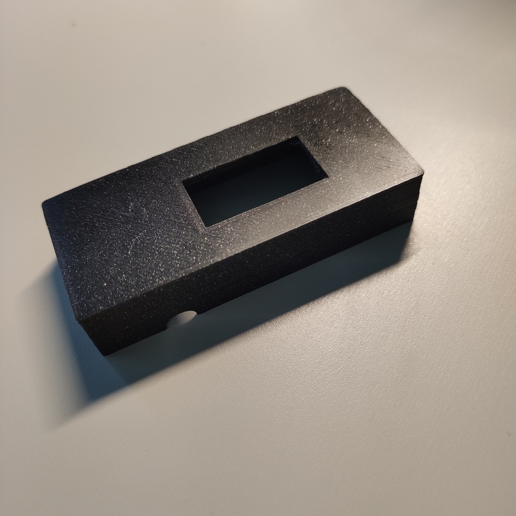 Free 3D file LoRa32 V2.1 433 MHz ESP32 with 0.96 Zoll OLED・3D printable ...