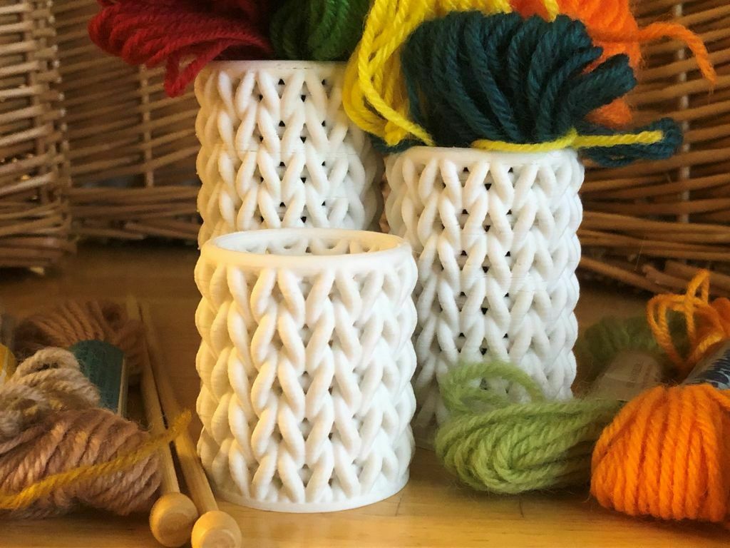 Free 3D file Knitted Cylindrical Containers・3D print object to download ...