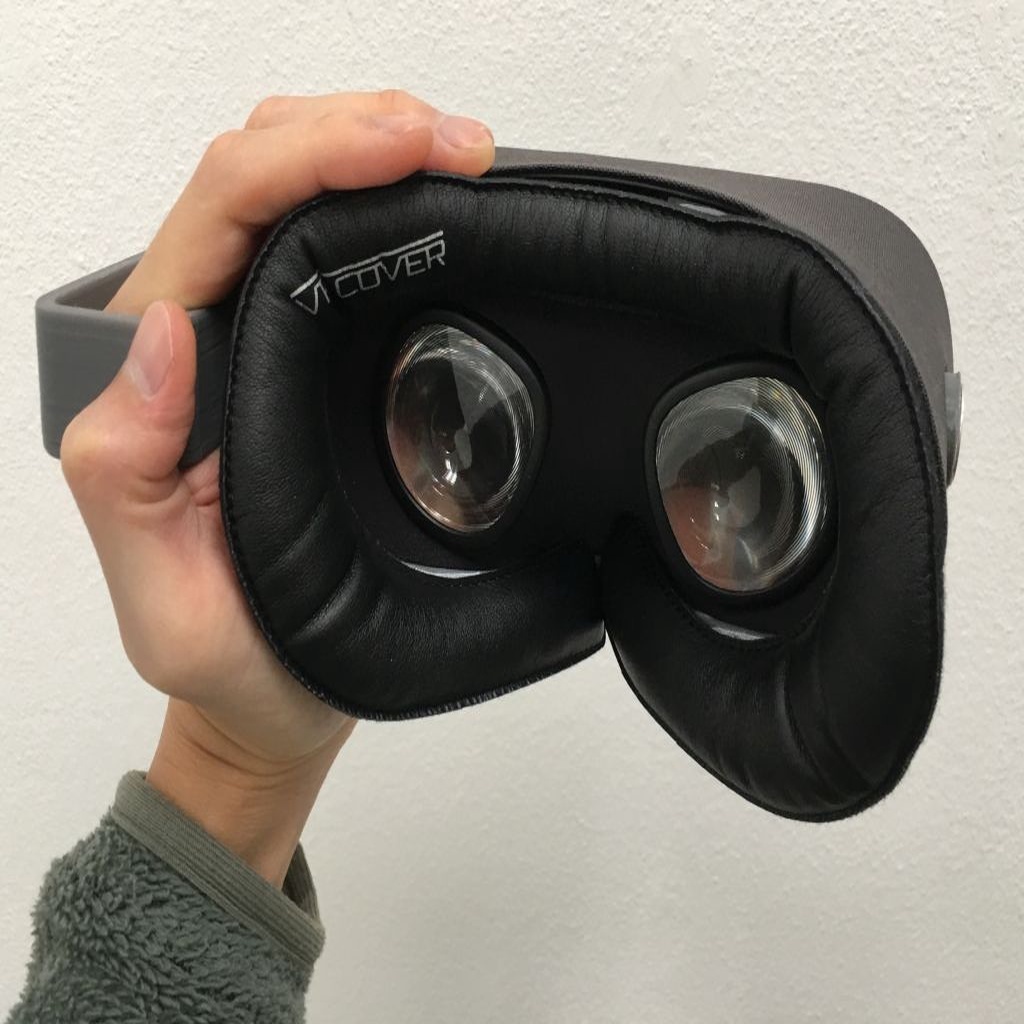 Free 3D file Oculus Quest Simple Grip・Design to download and 3D print・Cults