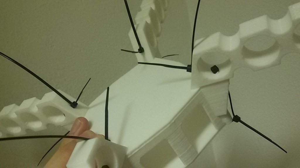 Fichier 3D gratuit Le drone de vol Cling-On quad copter - toit・Modèle à ...