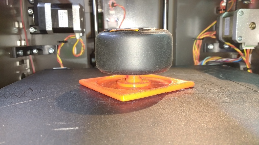Free 3D file R/C Car F1 Wheel Stand 🚗・3D printer design to download・Cults