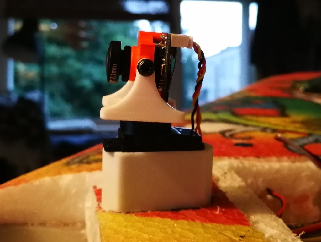 Free 3D file RunCam Split/RunCam Micro 180° mount (airplane)・Object to ...